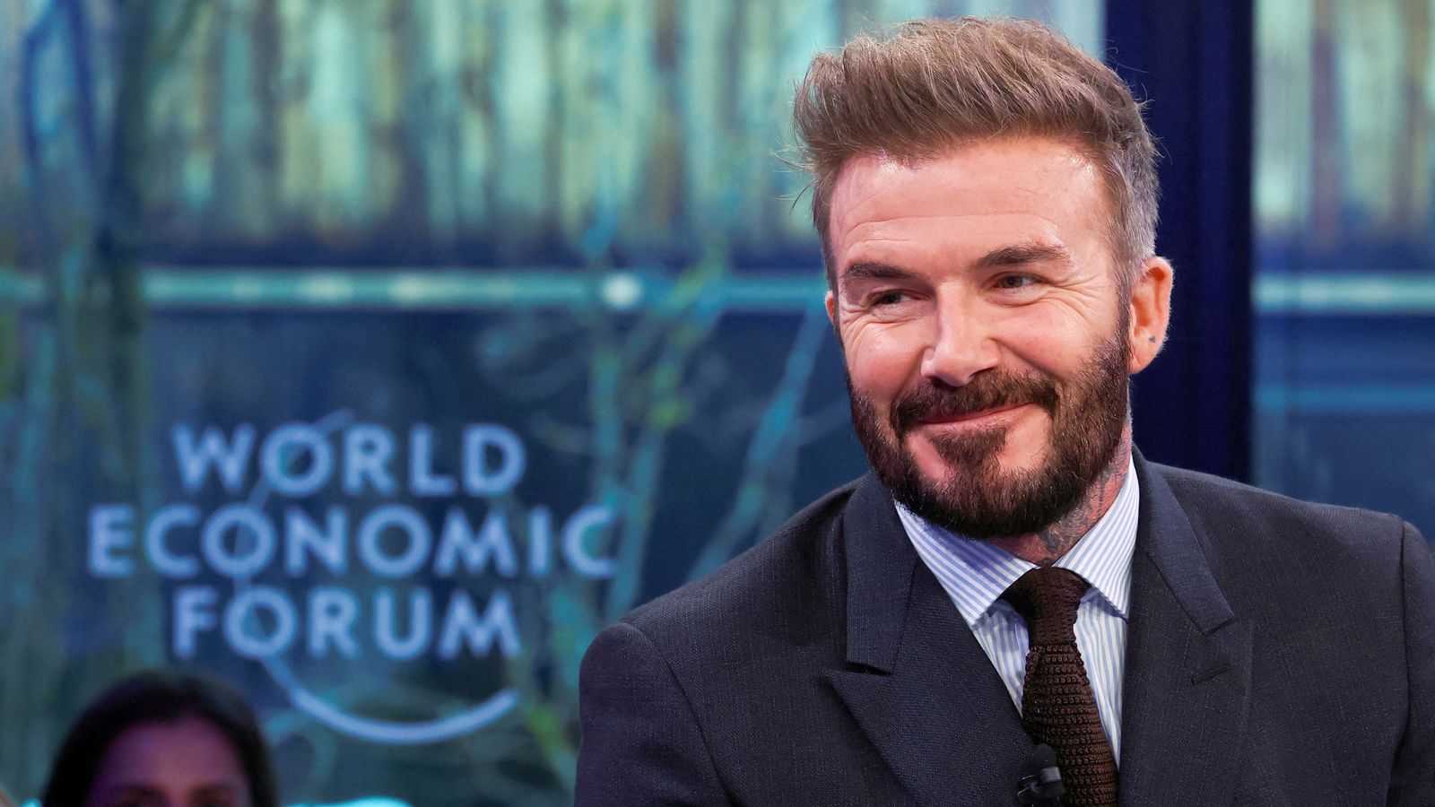 David Beckham responds after Gary Neville banned from Premier League ...