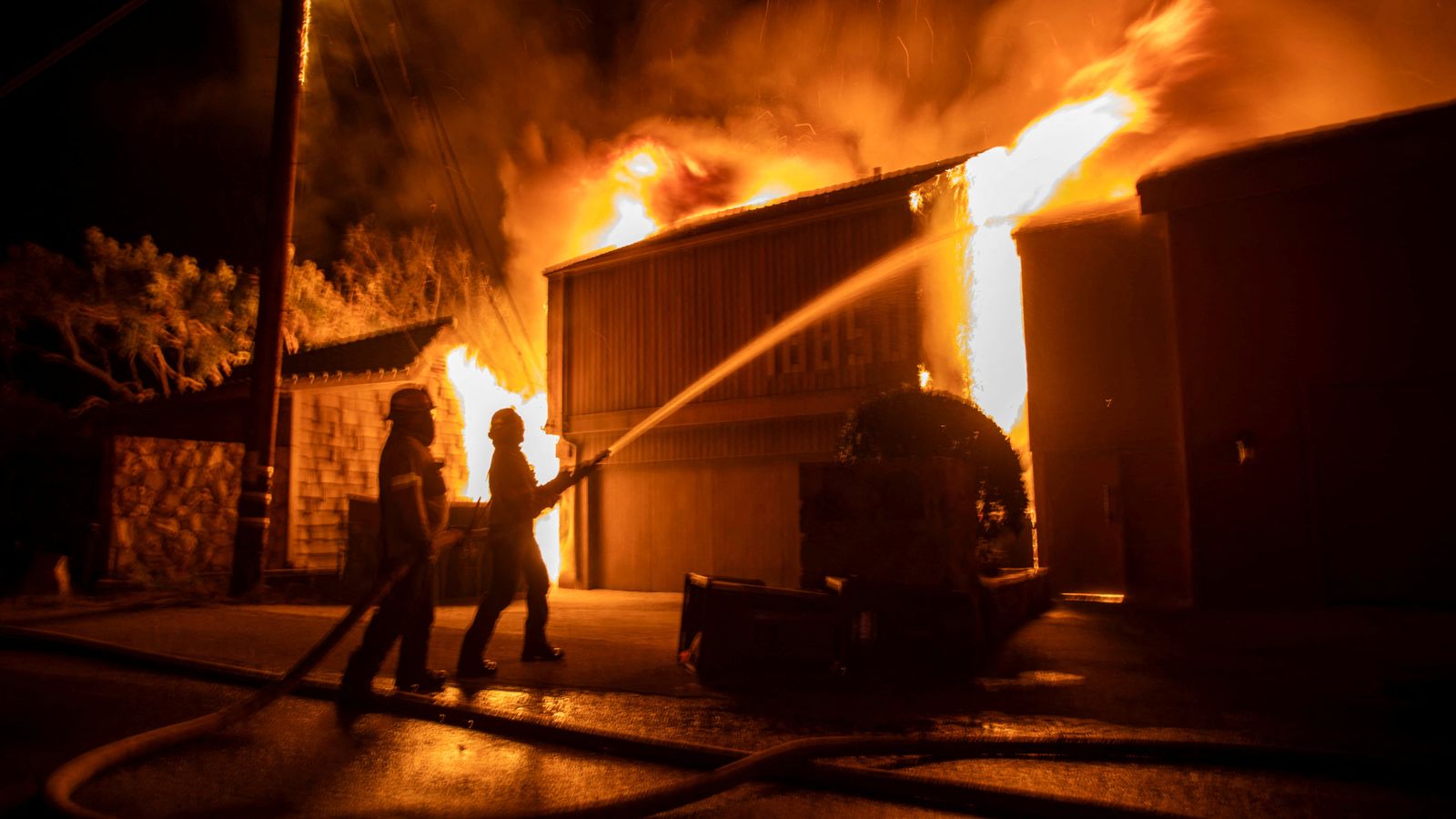 LA fires: Paris Hilton and Billy Crystal's homes burn down as more celebrities evacuated | US ...