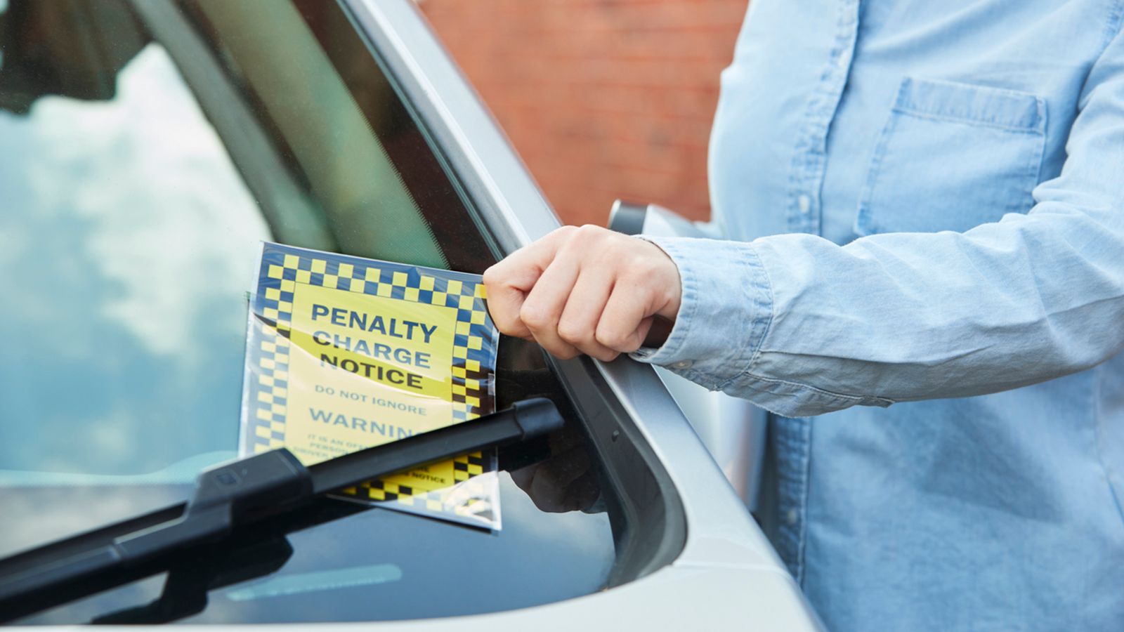 Money Problem: 'I'm being harassed about a private parking fine from ...