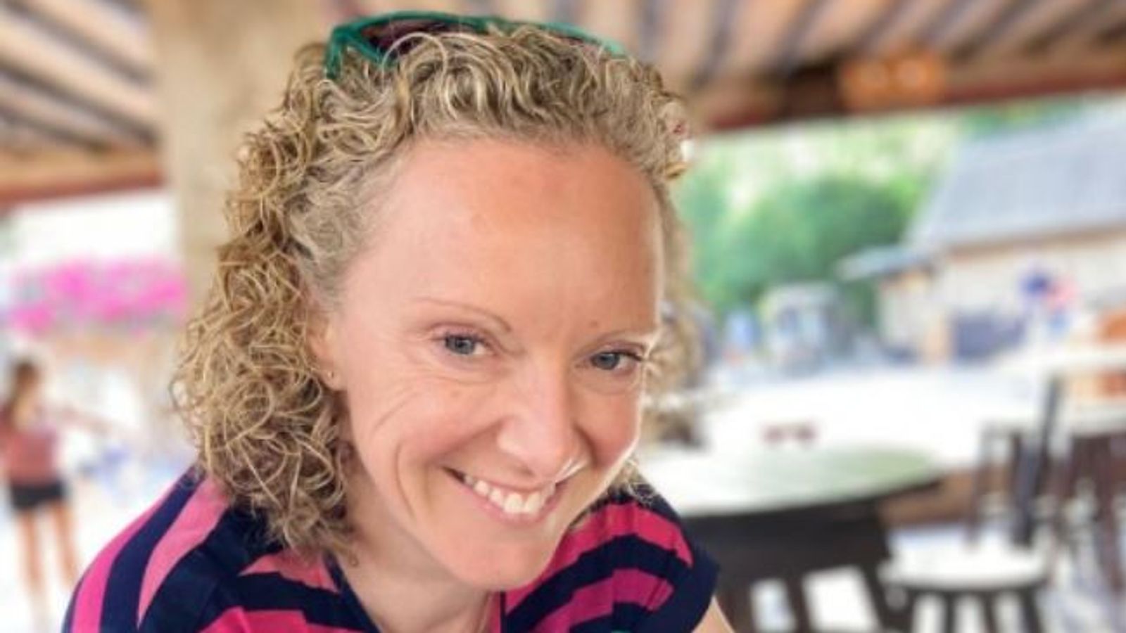 PC Rosie Prior: Hundreds attend funeral for off-duty police officer ...