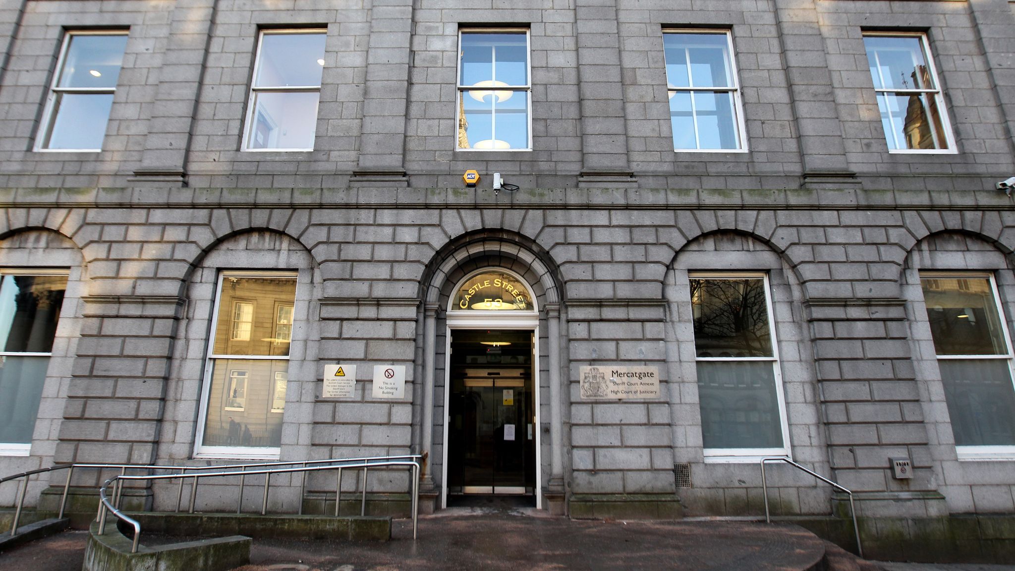 Russell Maitland: Aberdeenshire prison officer jailed for child rape ...