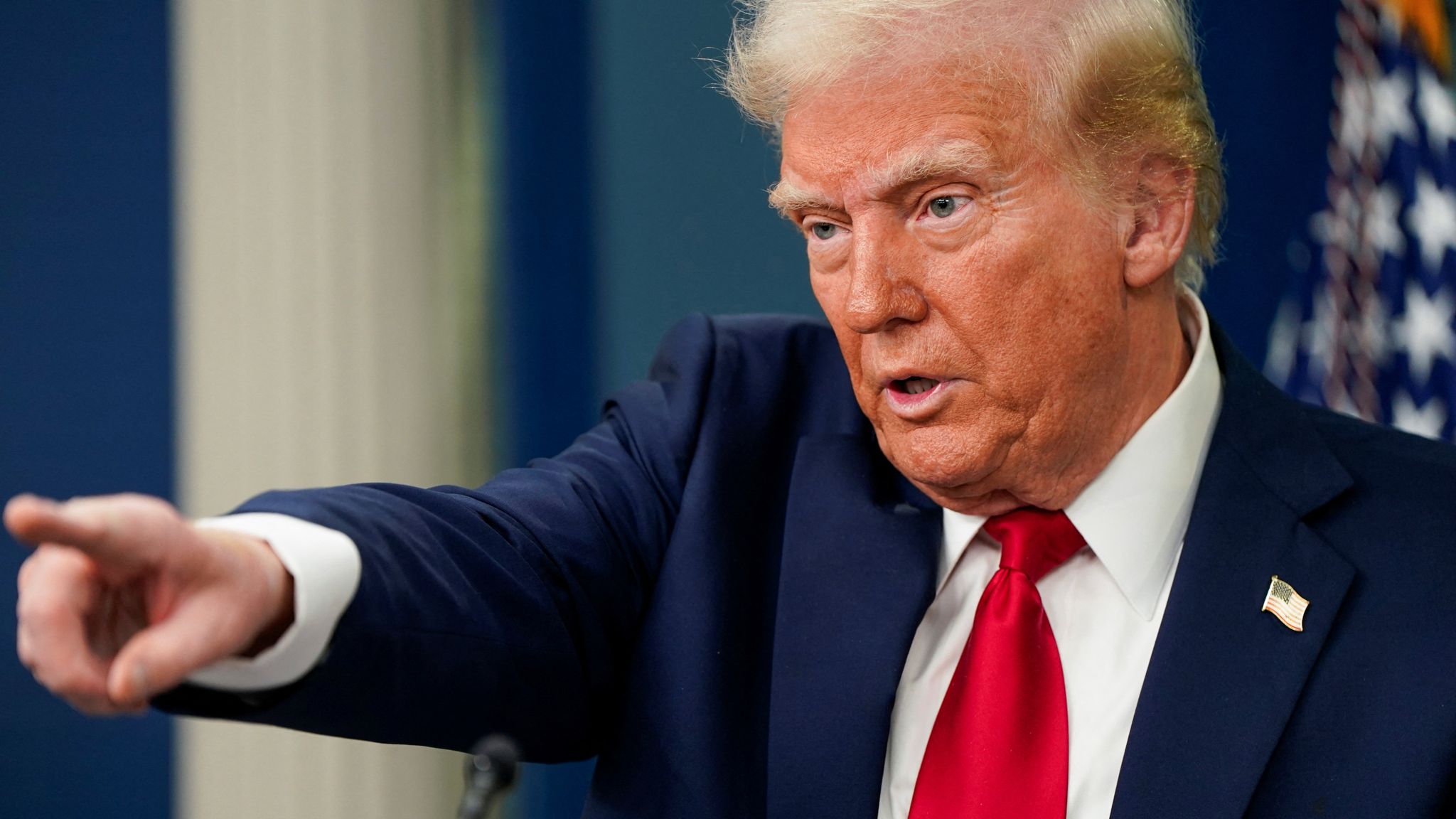 Starmer must delicately balance his risky EU reset as UK braces for Trump's next move on tariffs ...