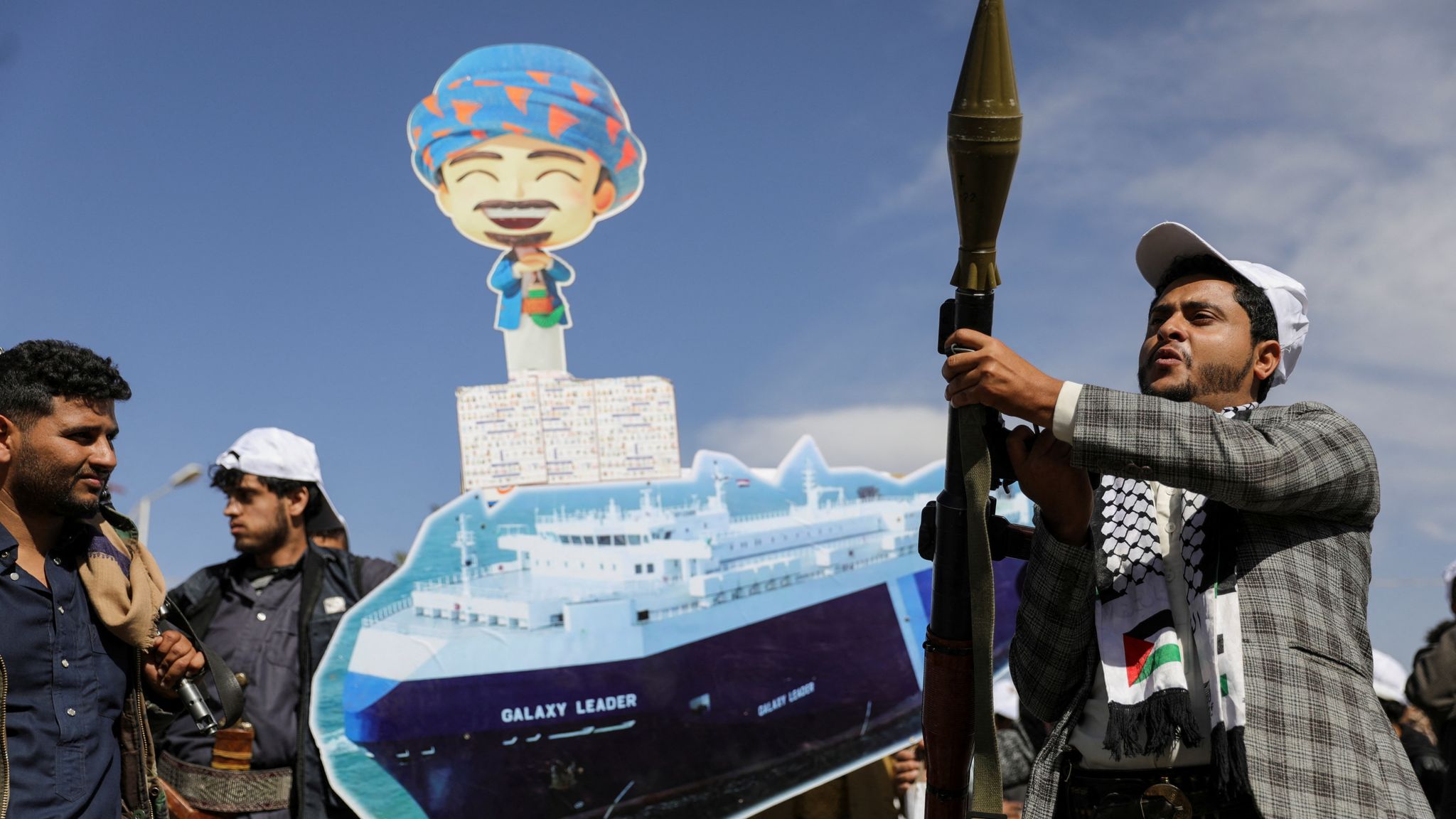 'Hundreds trapped' in West Bank hospital as Israeli troops clear ...