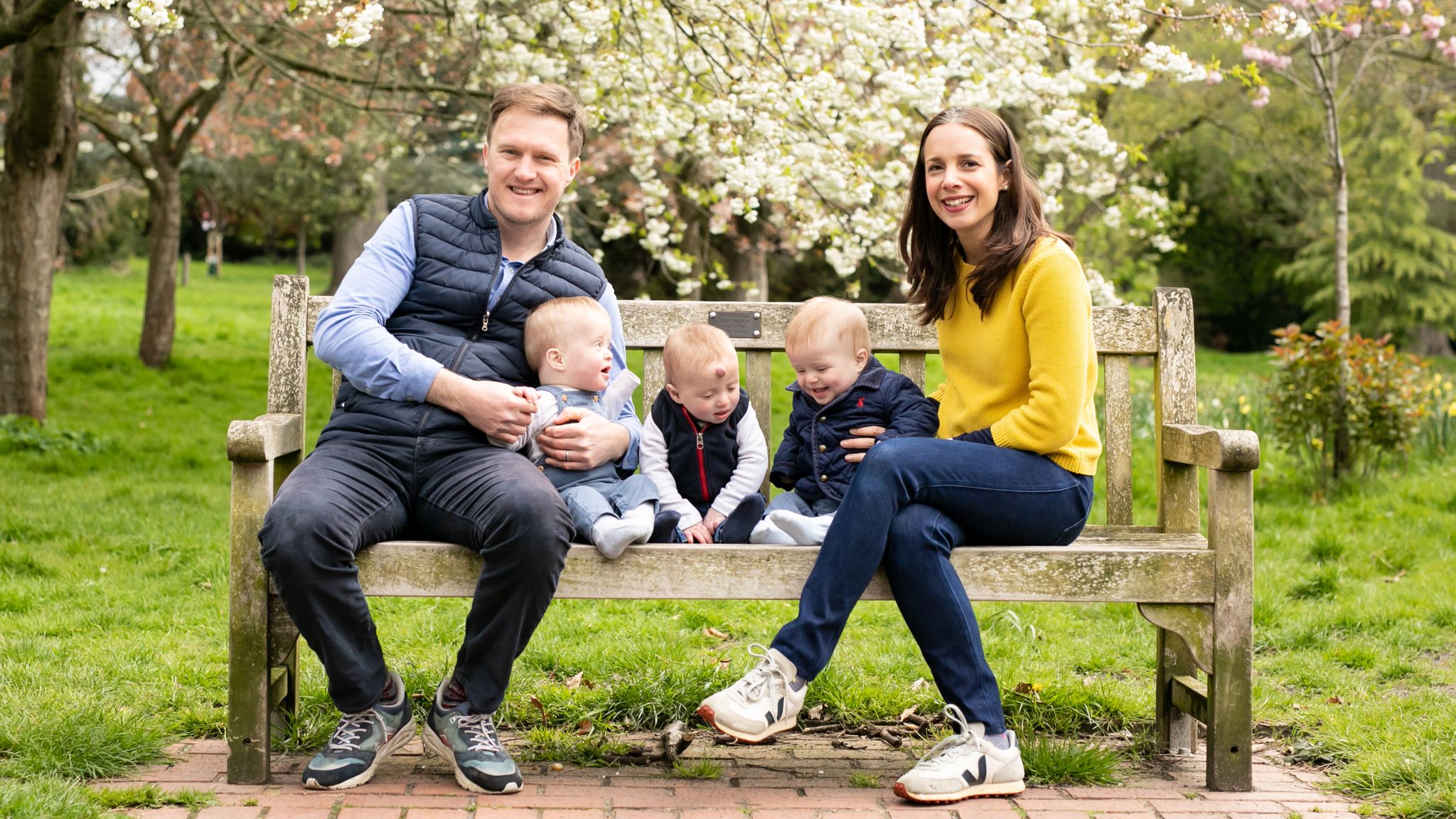 'Time to grieve': Paid bereavement leave should cover miscarriage, MPs ...