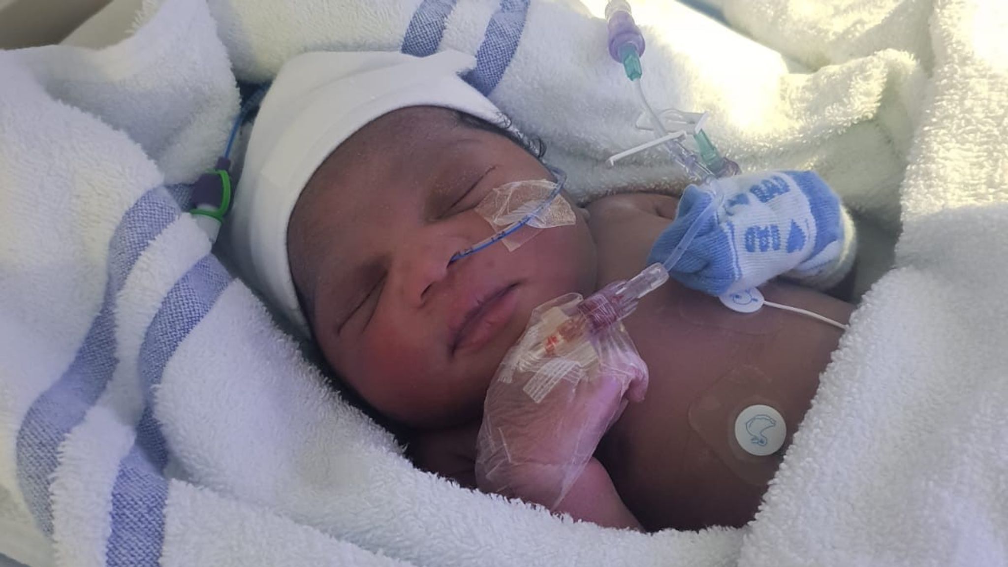 Police fear mother might abandon fourth baby but close in on her ...