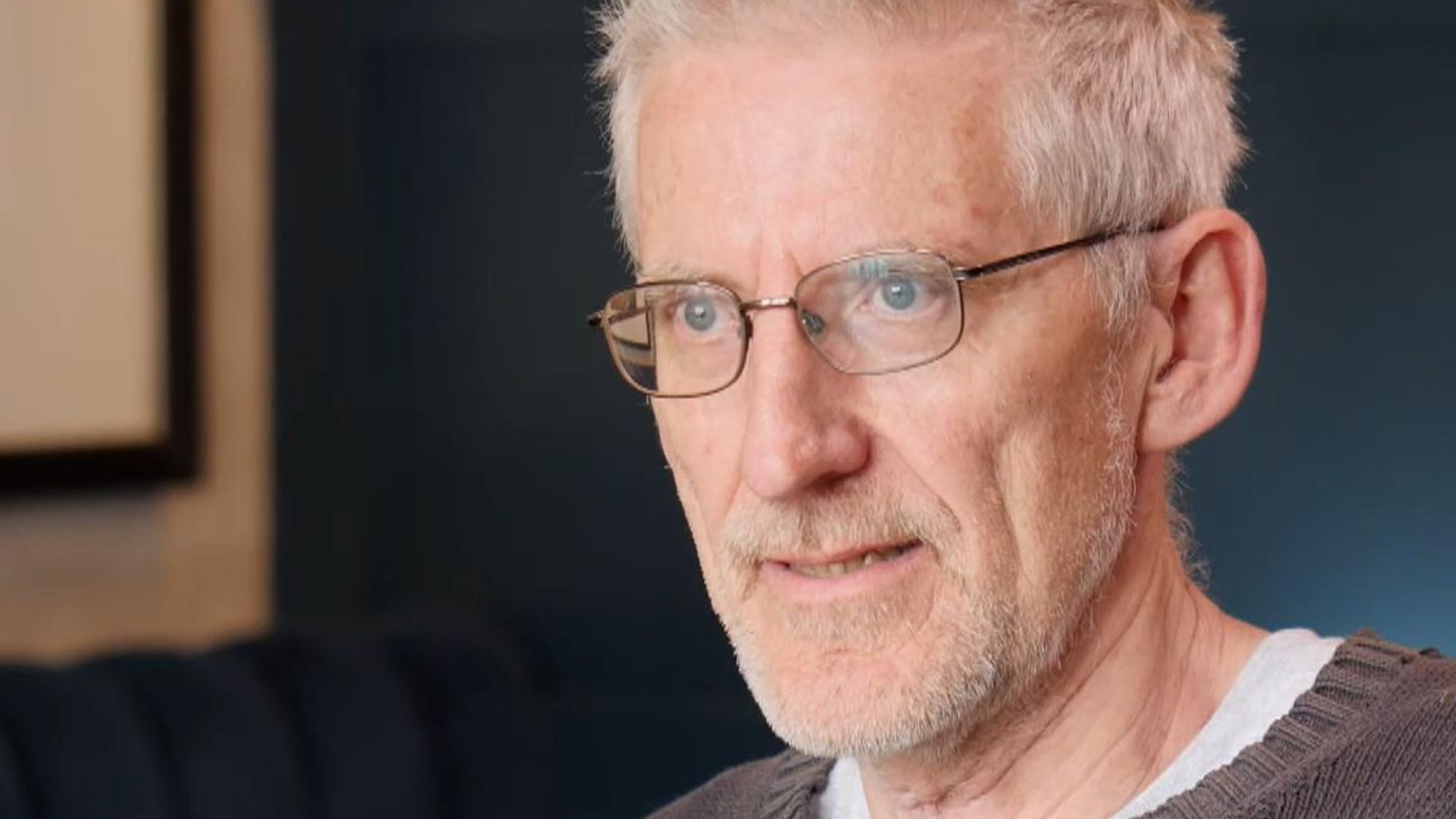 Aafia Siddiqui: Doctor accused of terrorism calls for presidential pardon before Biden hands ...