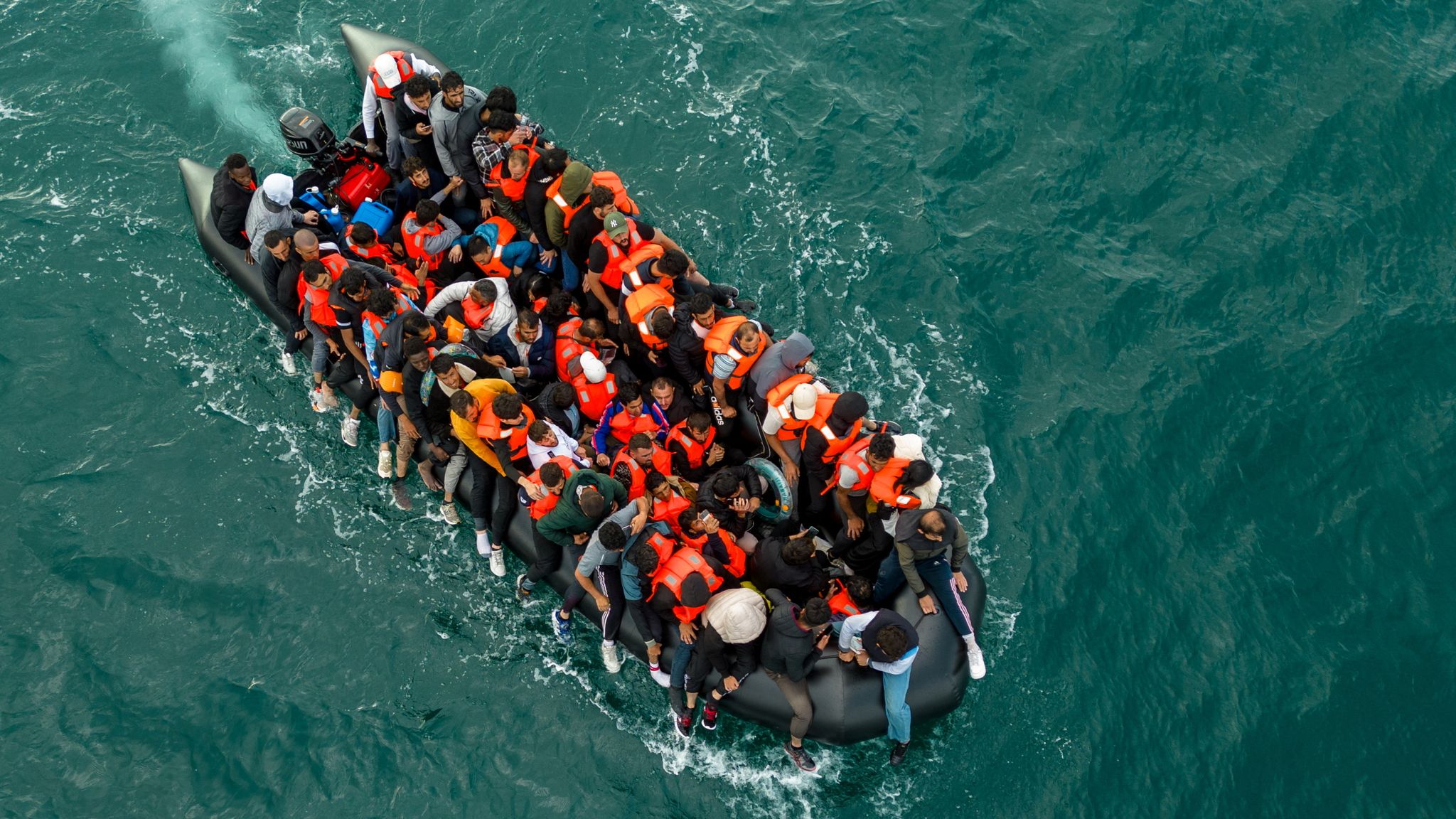 Migrant crossings: Why are more people crossing the Channel on the weekend? | Politics News ...