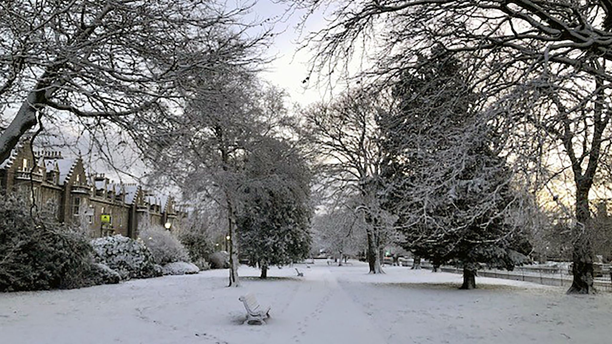 UK weather: New ice warnings issued ahead of three-day snow alert for large parts of UK | UK ...