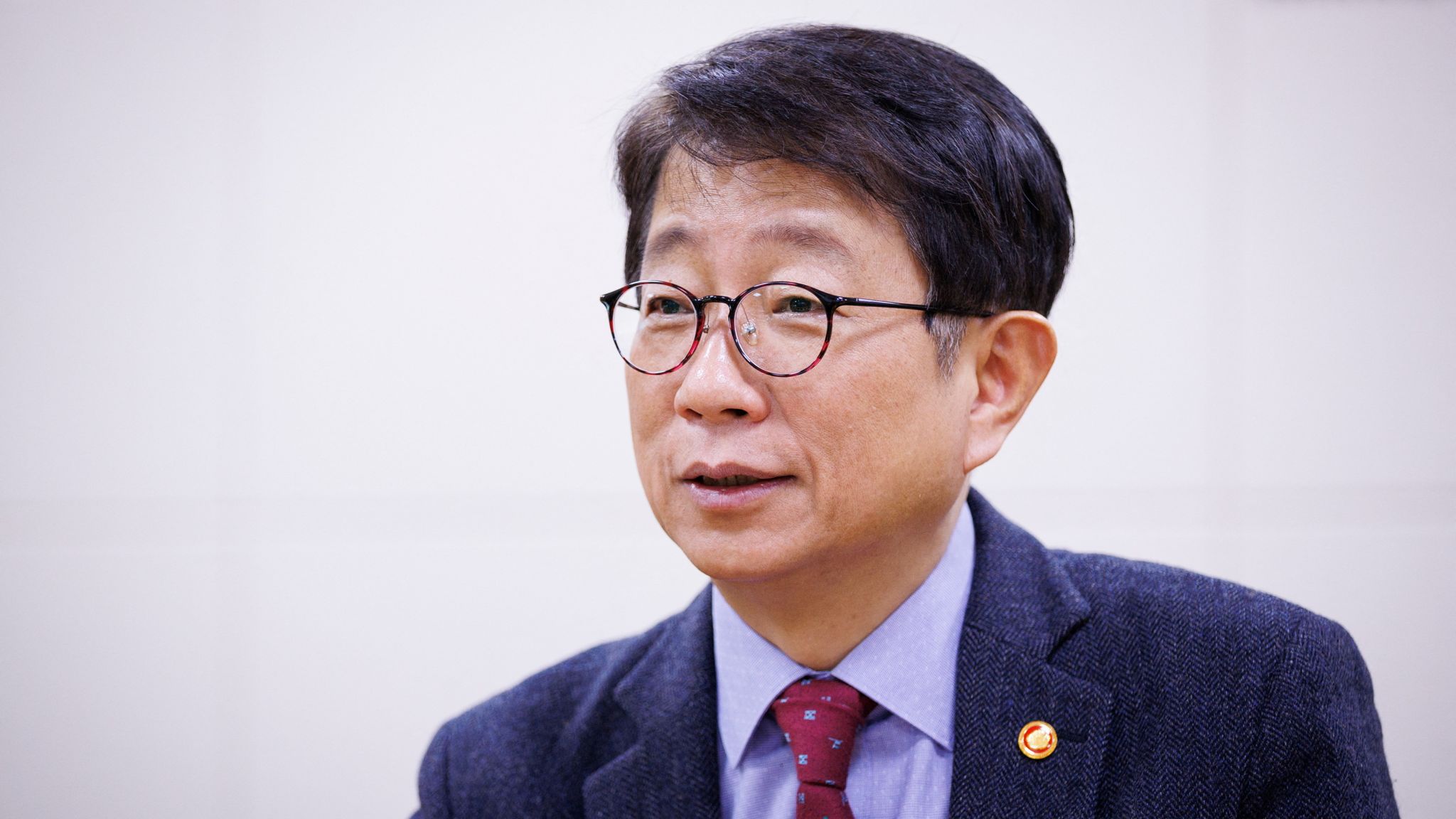 Bird feathers found in South Korea passenger jet engine after crash ...