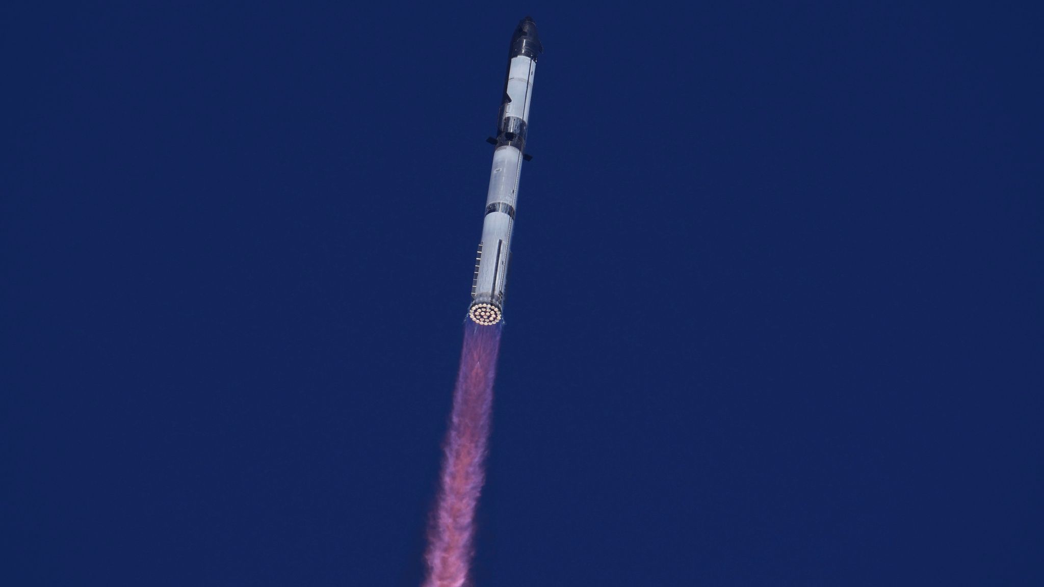 SpaceX Starship rocket 'lost' minutes after booster was caught on the ...
