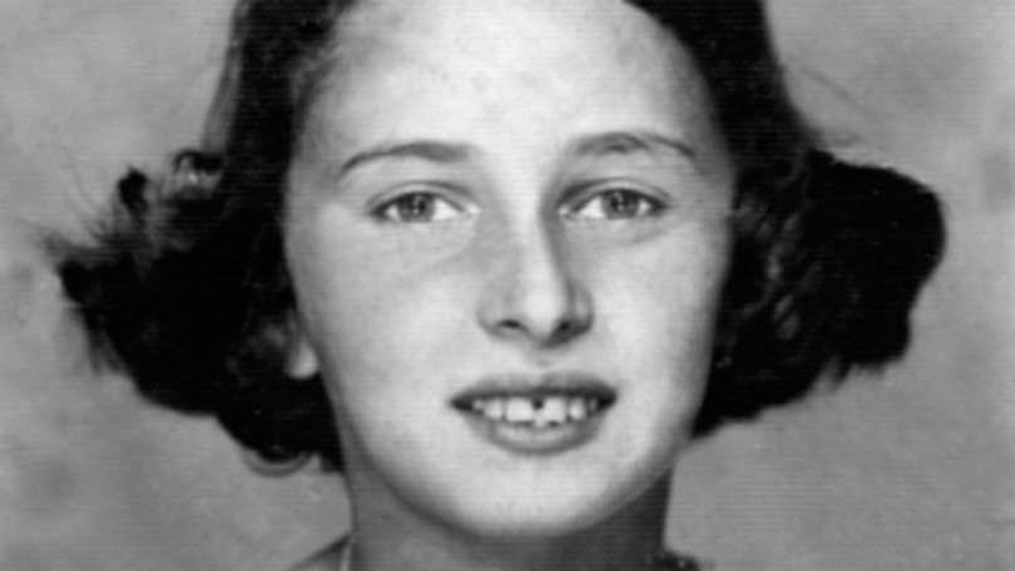 'If you lost weight, you were sent to the gas chamber': Auschwitz ...