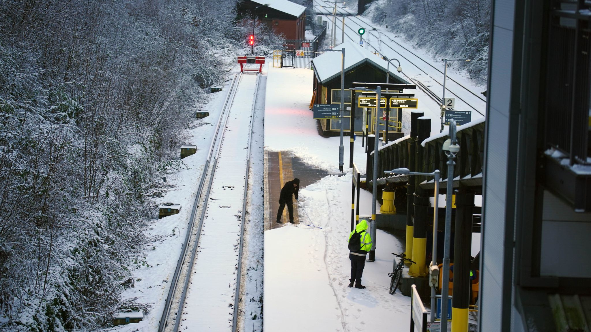 UK weather: Some of the day's best images as heavy snowfall hits large ...