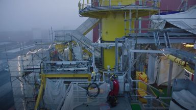Shell to install Jackdaw gas platform in North Sea despite being ...