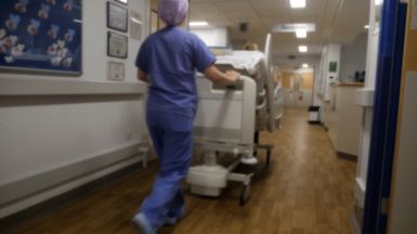 'I have nightmares of dead bodies': Patients dying and undiscovered for ...