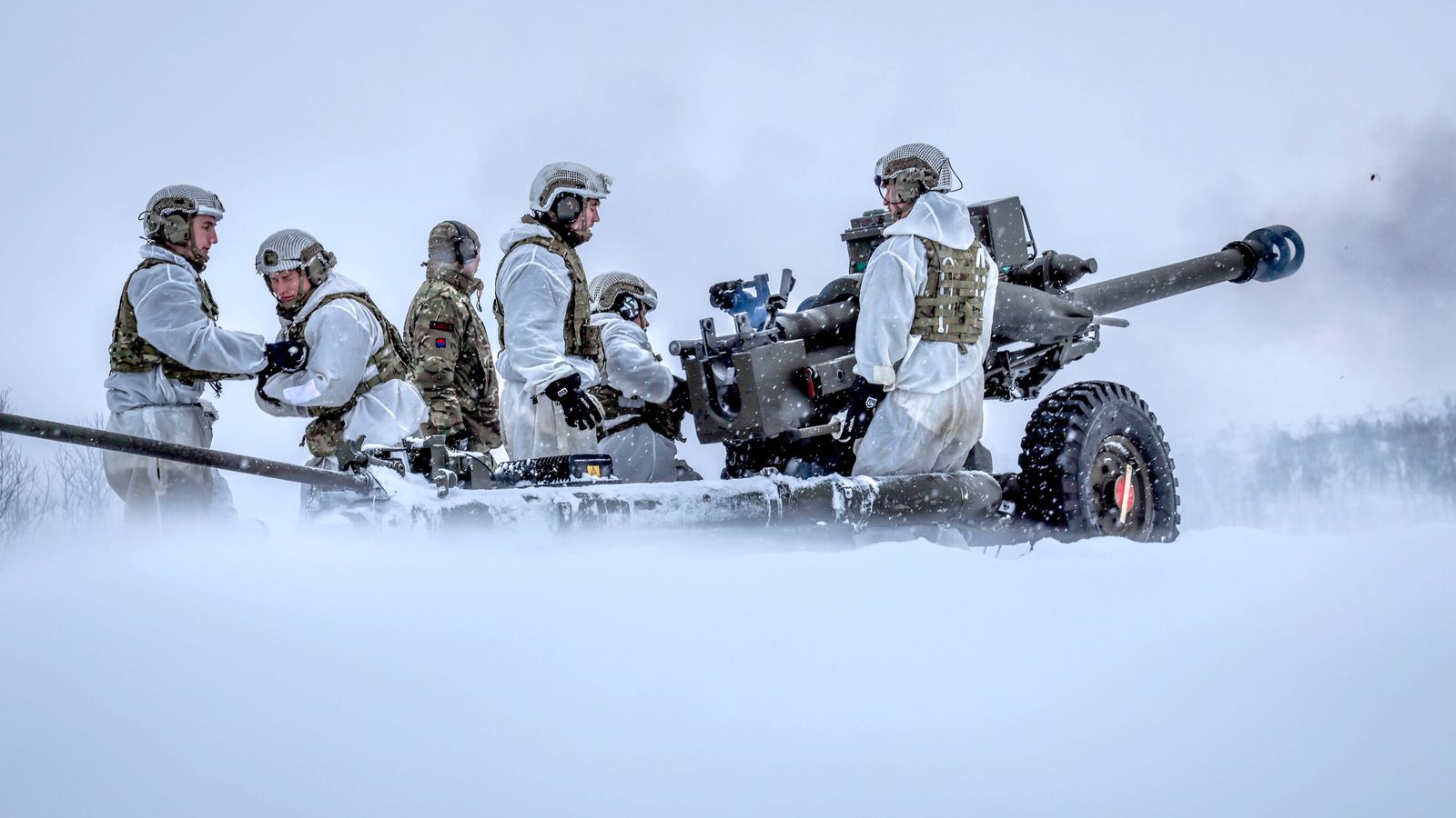 UK to build weapons factories and buy thousands of missiles in £6bn ...