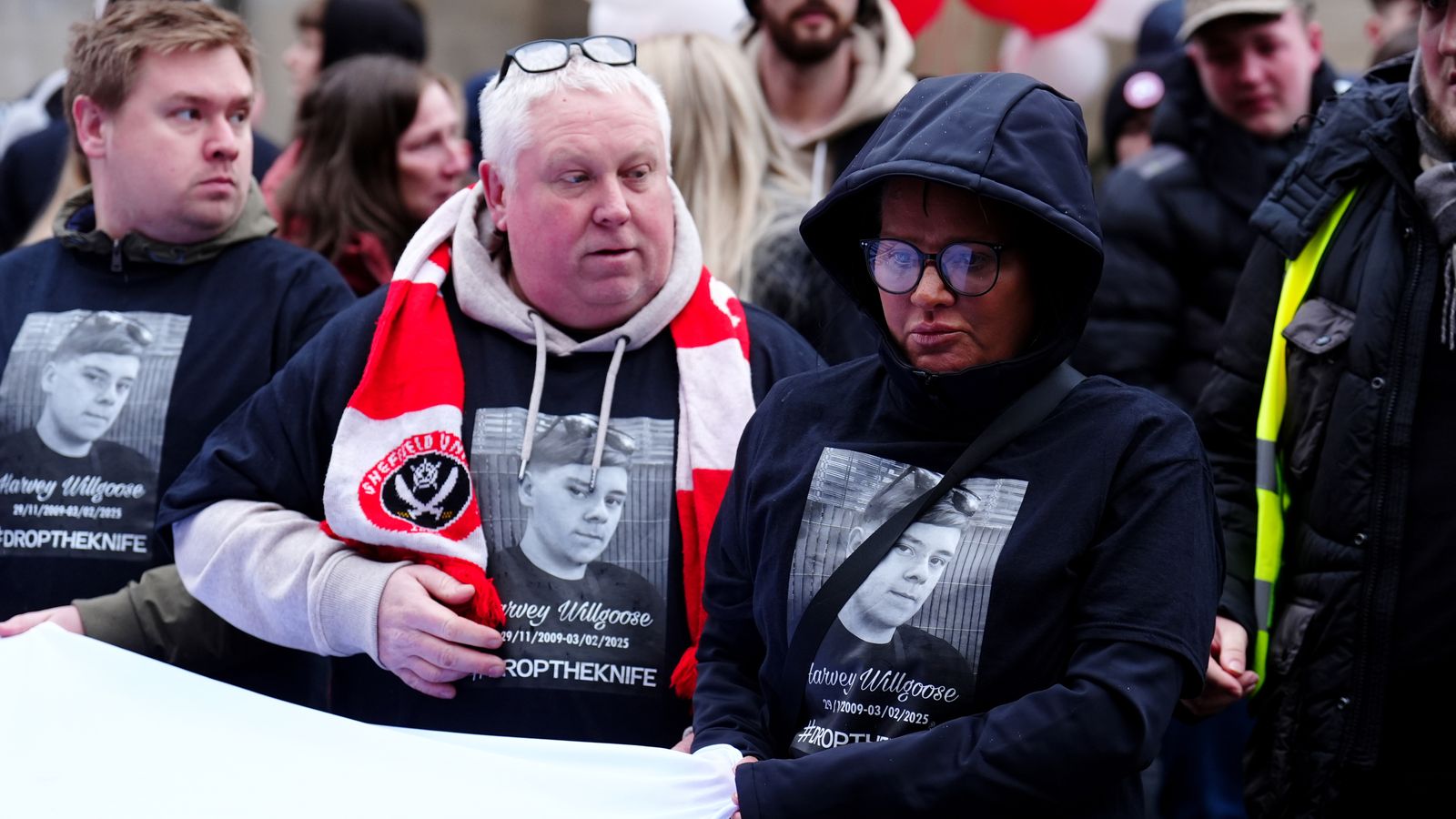 Sheffield United fans pay poignant tribute to teenager stabbed to death ...