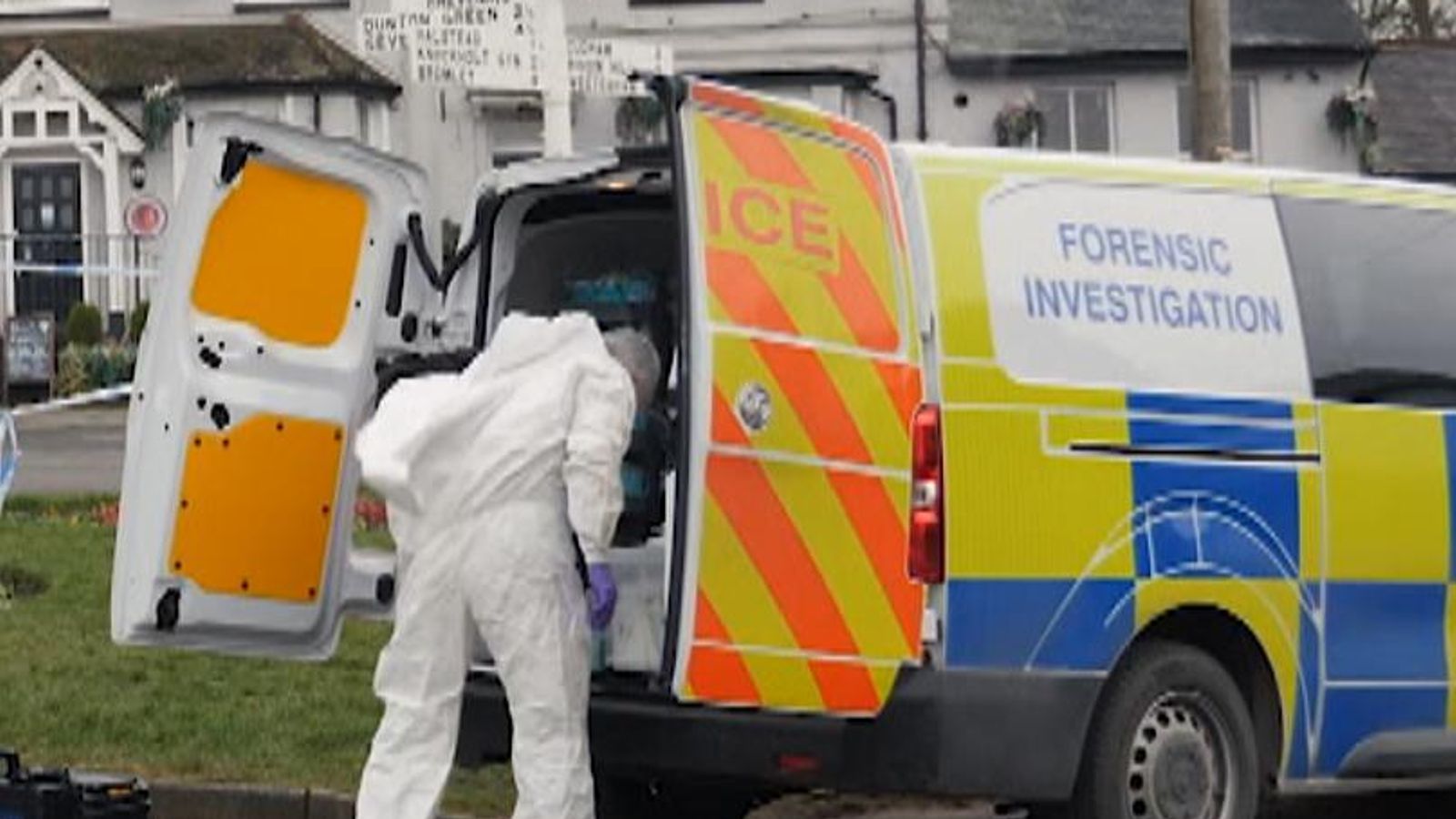 'Someone had been shot' outside, says diner in Kent pub | UK News | Sky ...