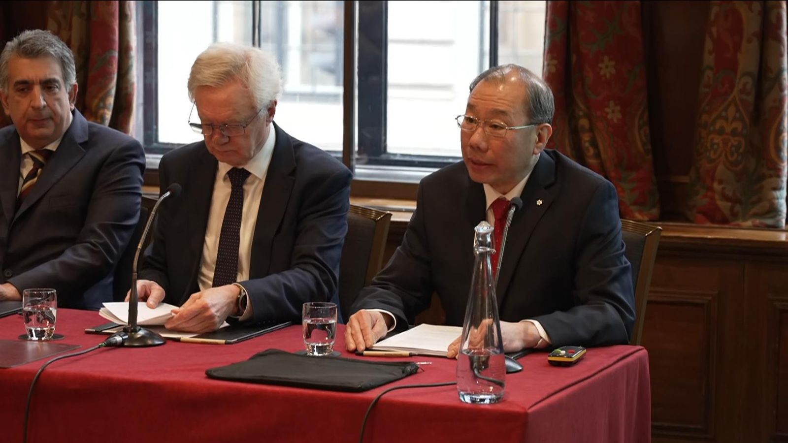 'We're here to tell the truth,' expert tells parents of Lucy Letby's ...