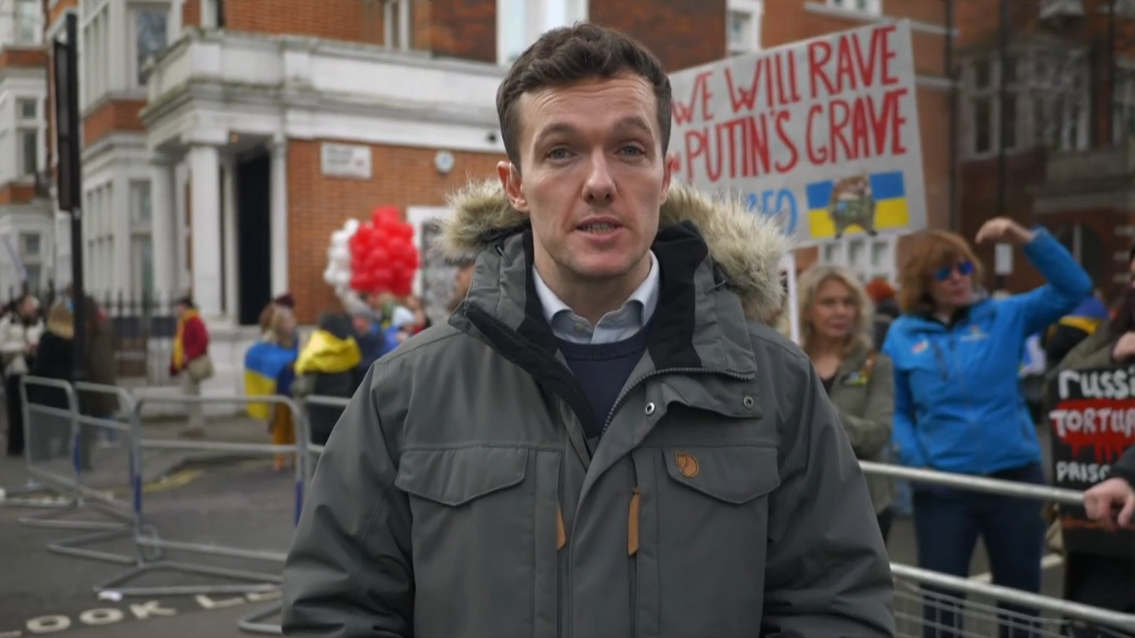 'Anger and despair': London march marks 3 years since Russia's invasion | News UK Video News ...