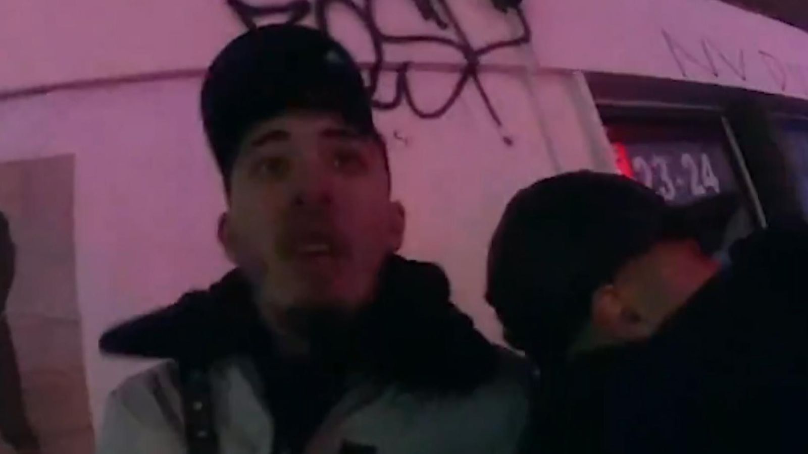 Plain clothes Met Police officers catch London phone thieves | UK News ...