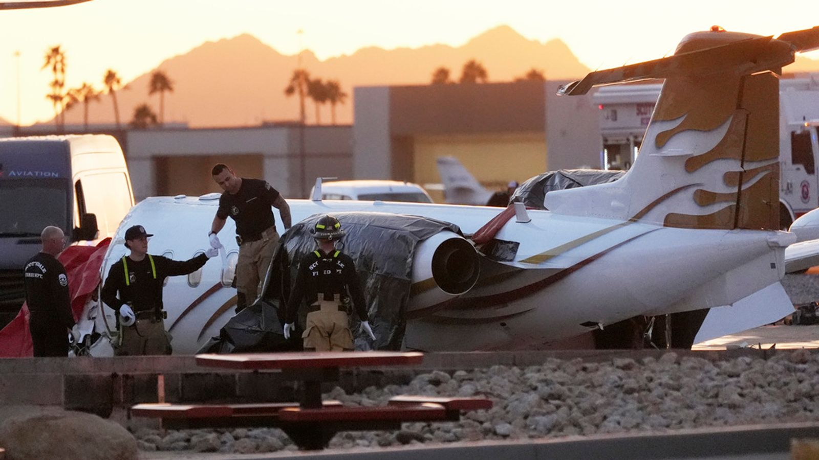 Pilot killed as Motley Crue frontman's jet crashes at Arizona airport ...