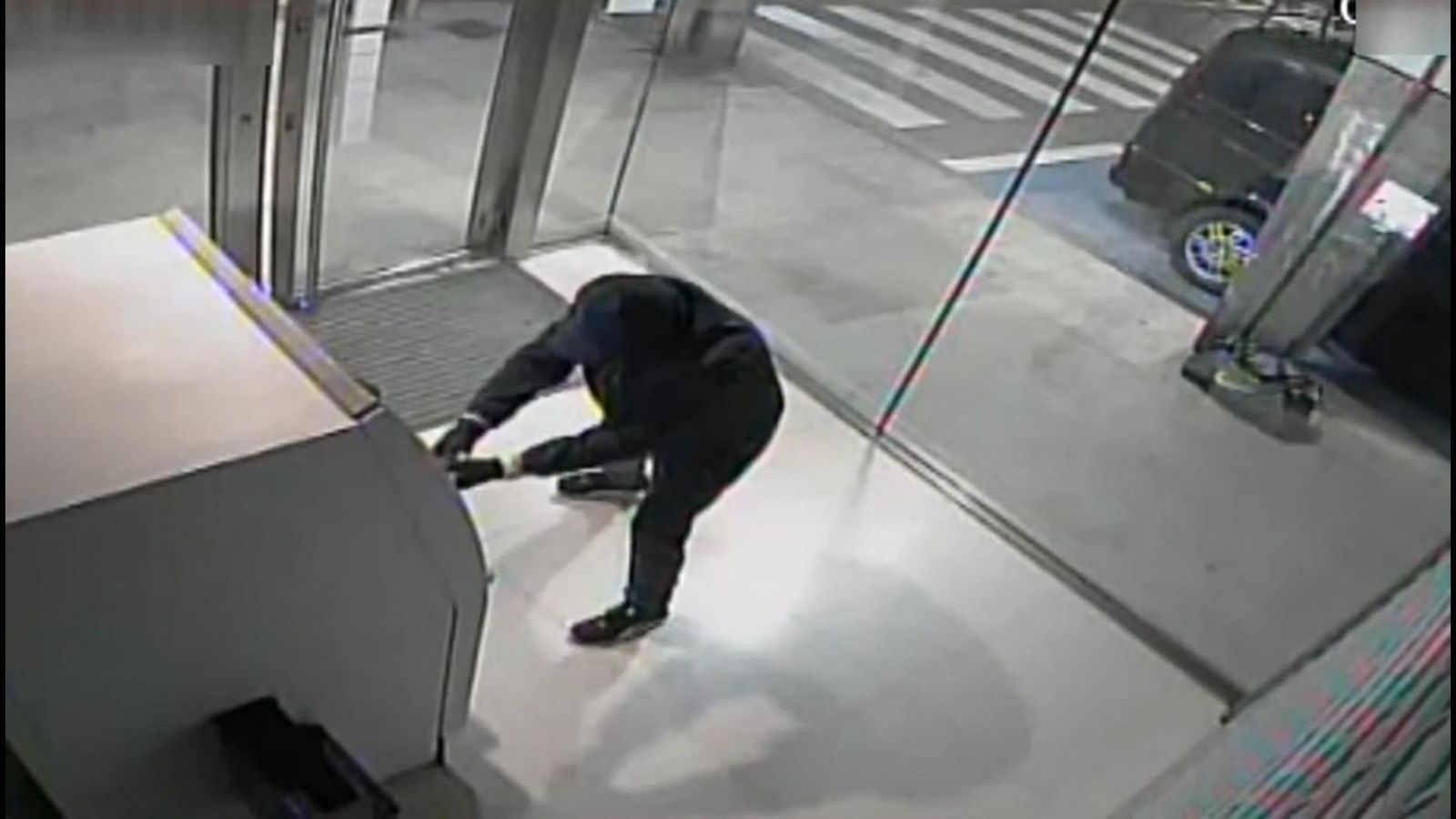 Bank robbers steal €20k and set building on fire in Spain | News UK ...