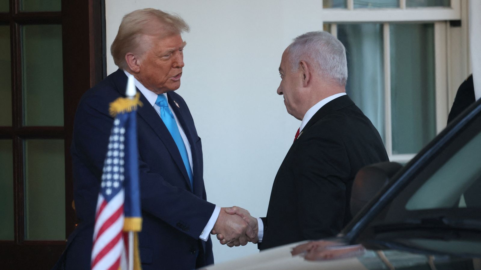 Donald Trump greets Benjamin Netanyahu at the White House | News UK ...