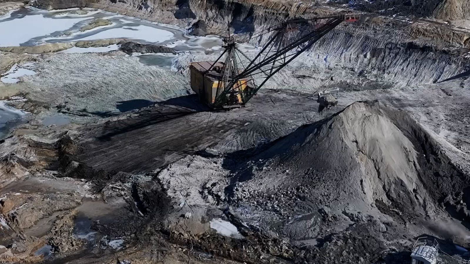 Sky News visits titanium mine as Ukraine 'agrees terms with US on ...