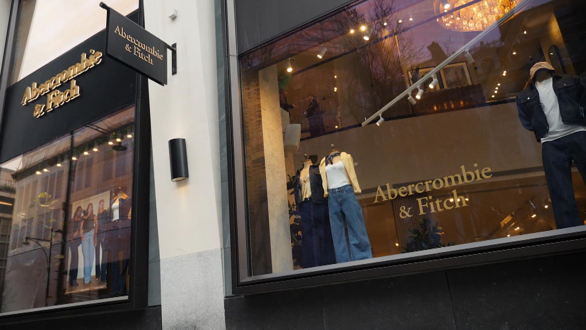 Abercrombie & Fitch boss 'appalled and disgusted' by Jeffries sex trafficking claims | Money ...