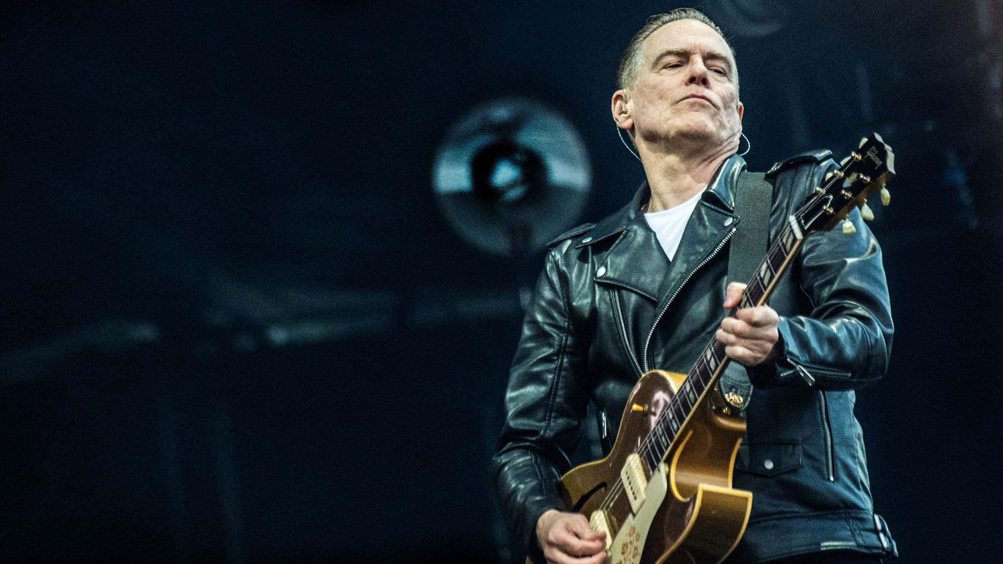 Bryan Adams forced to cancel concert due to 'large blockage of fat ...