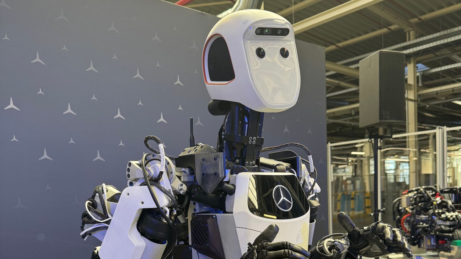 Humanoid machine performs real-world task in significant development in ...