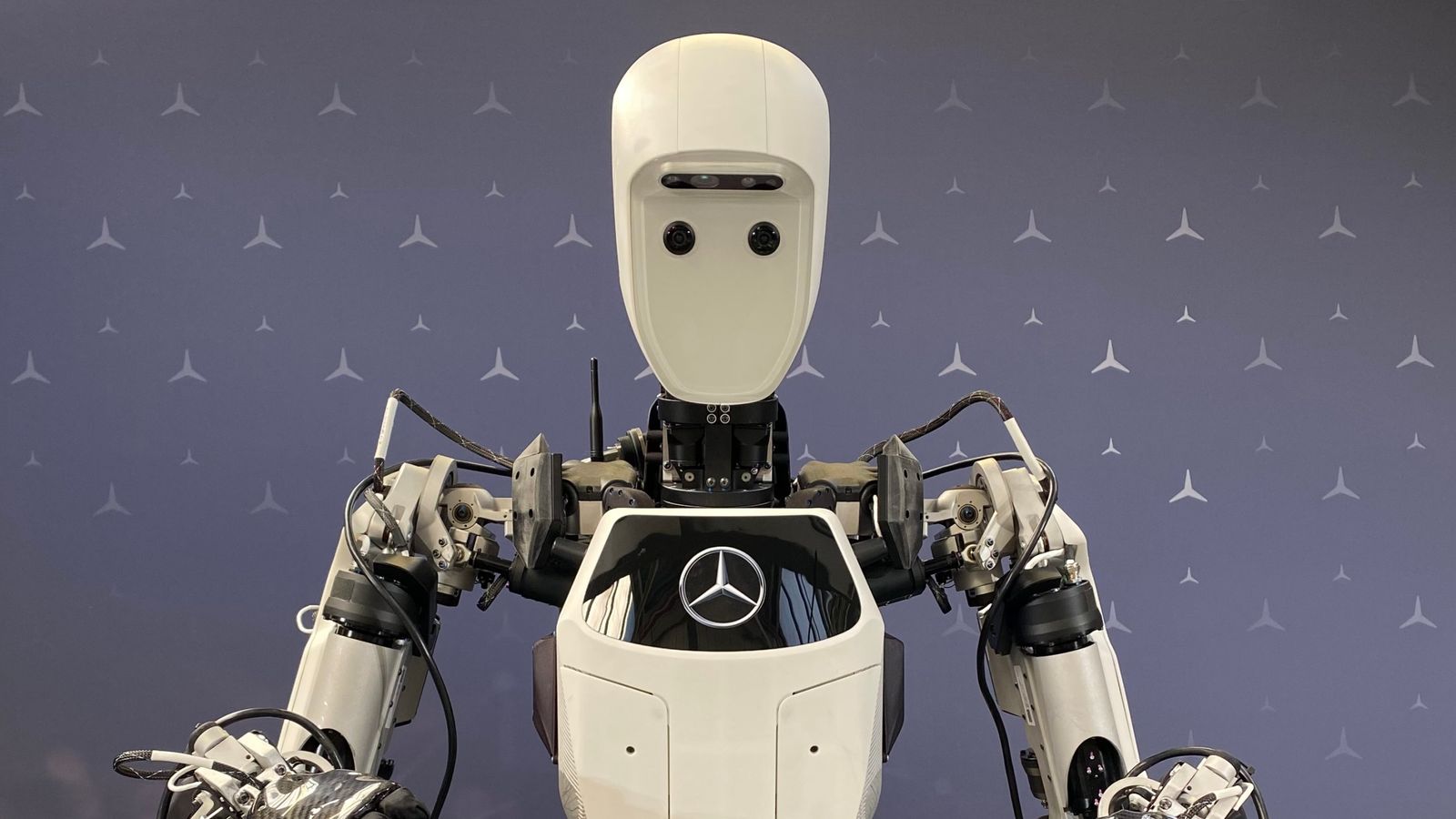 Robot revolution: What does the Mercedes humanoid worker breakthrough mean for the workplace ...