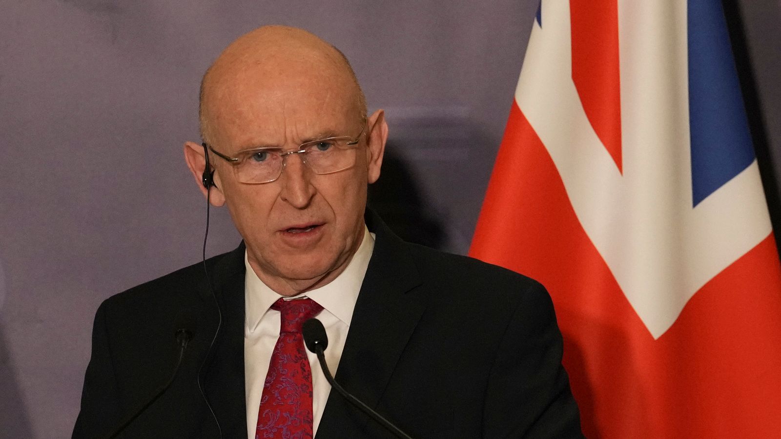 John Healey calls on Russia to accept Ukraine ceasefire and end the war ...