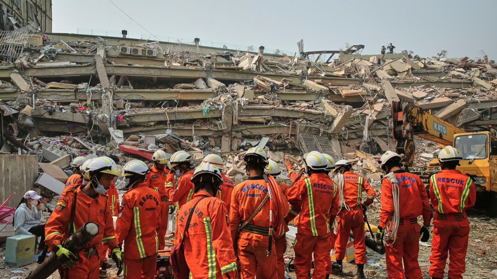 More than 2,000 dead as Myanmar races to rescue earthquake survivors ...