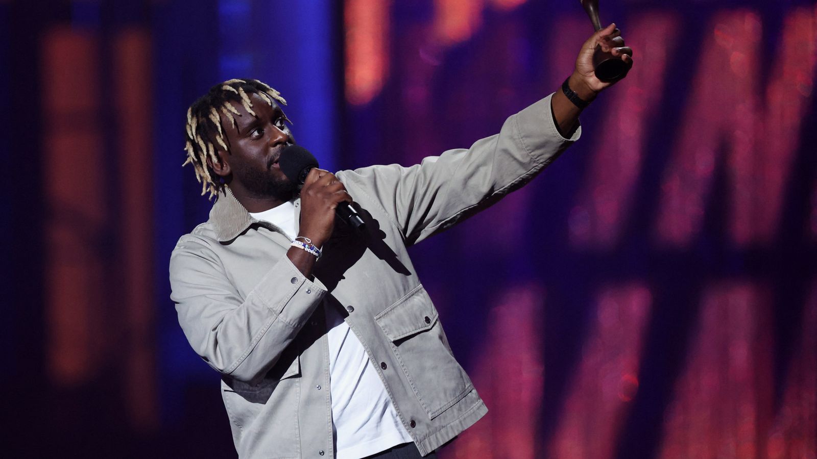 BRITs 2025: Charli XCX makes it a Brat BRITs, winning five awards ...