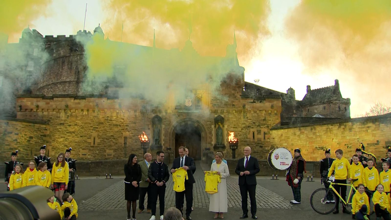 Tour de France 2027 to start in Edinburgh | News UK Video News | Sky News