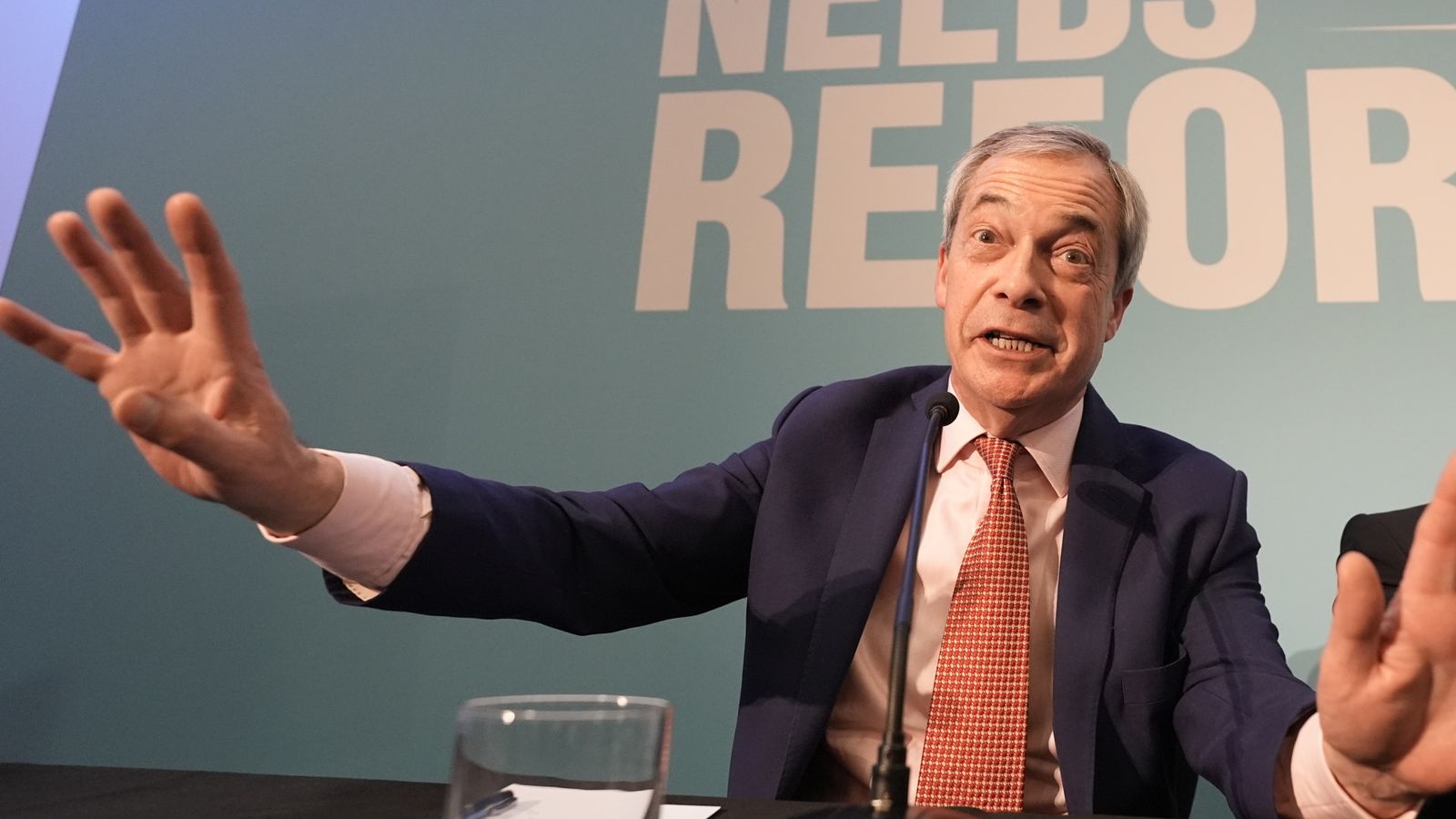 Reform UK MP Rupert Lowe reported to police over alleged threats ...