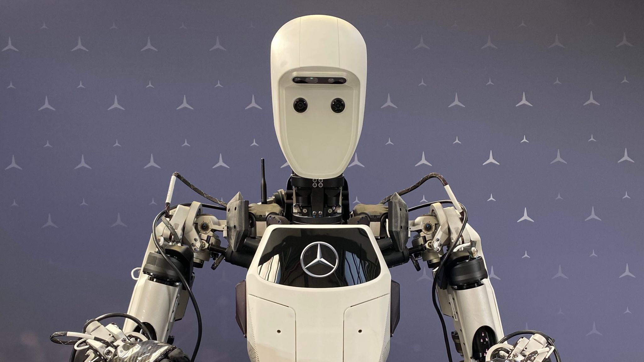 Humanoid machine performs real-world task in significant development in ...