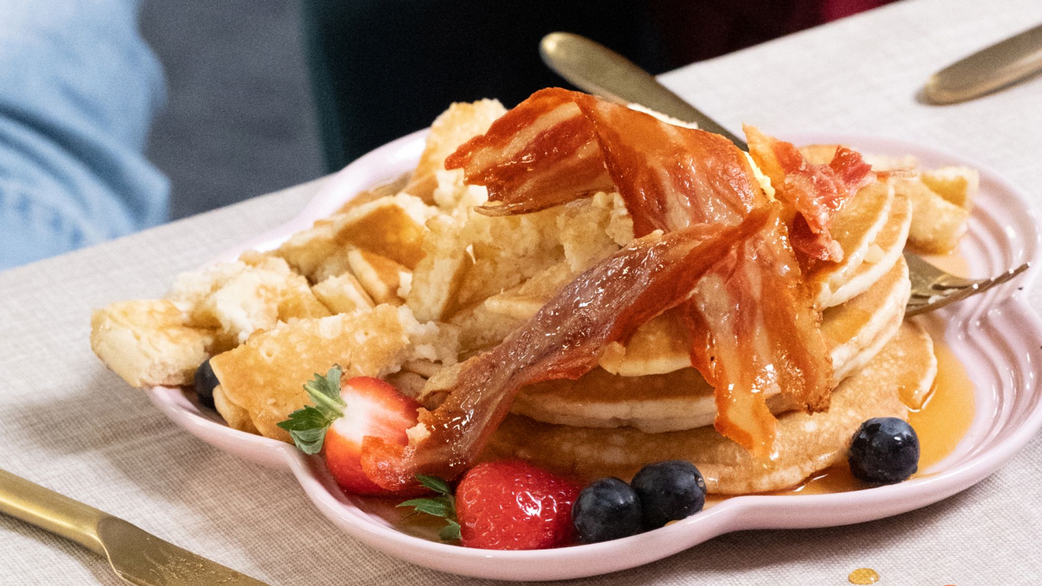 How lab-grown food could be on UK shelves within two years | UK News ...