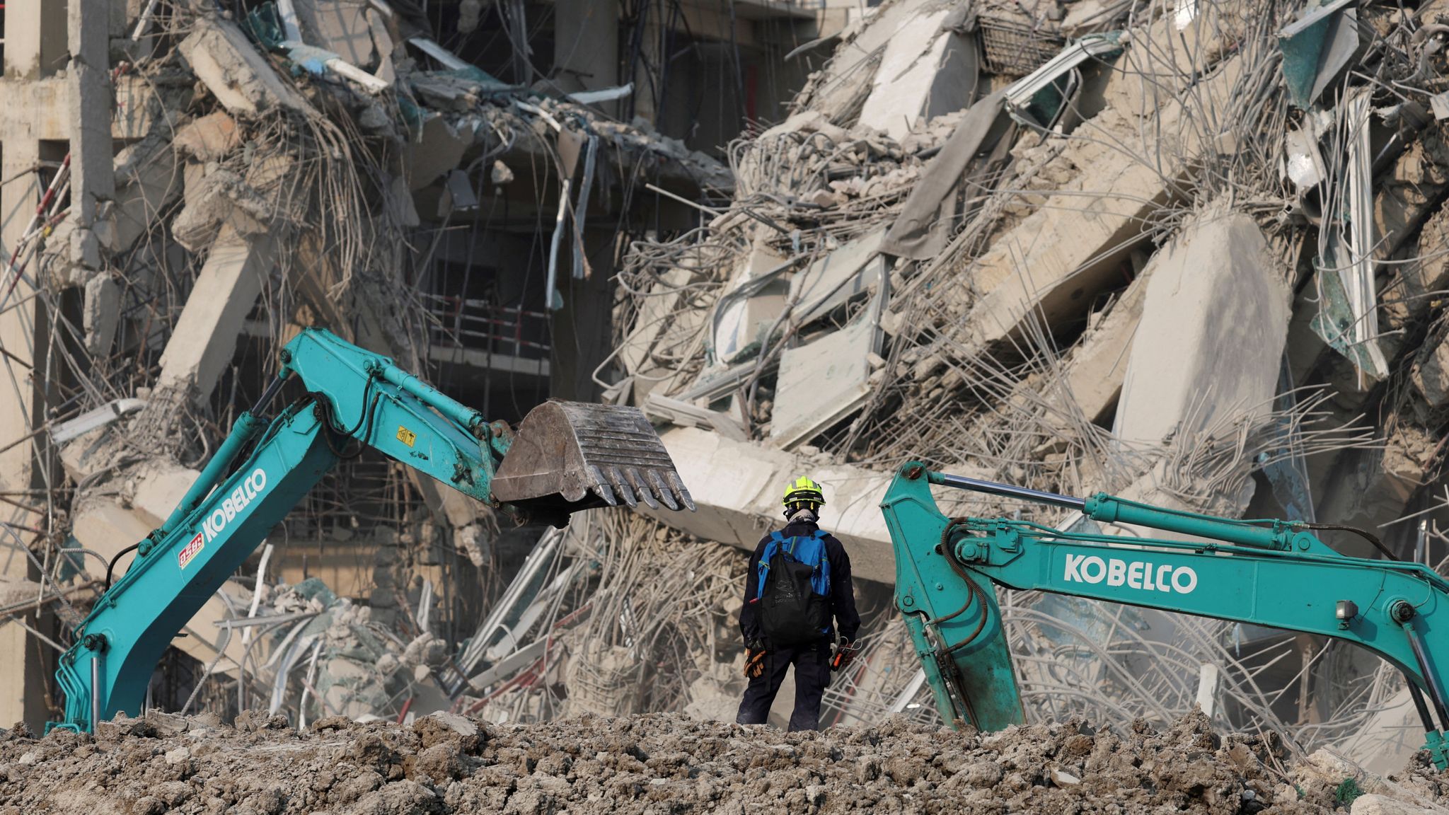 Myanmar earthquake: More than 1,600 killed and 3,408 injured, as ...