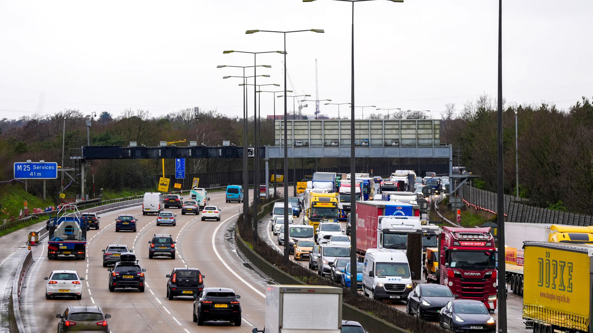 More than 1,000 miles of roadworks lifted to allow 'smooth' Easter ...