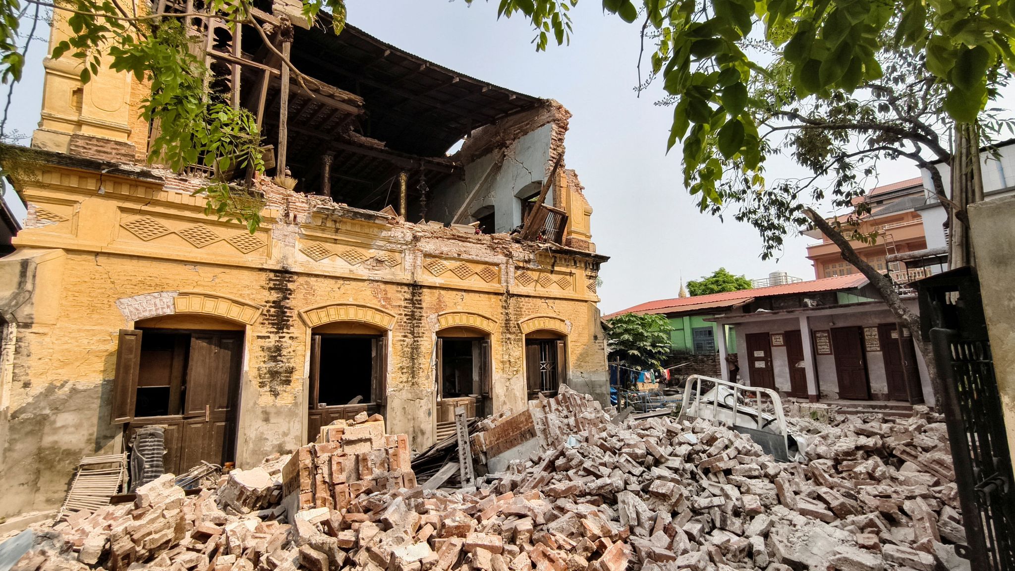Myanmar earthquake: More than 1,600 killed and 3,408 injured, as footage shows building's ...