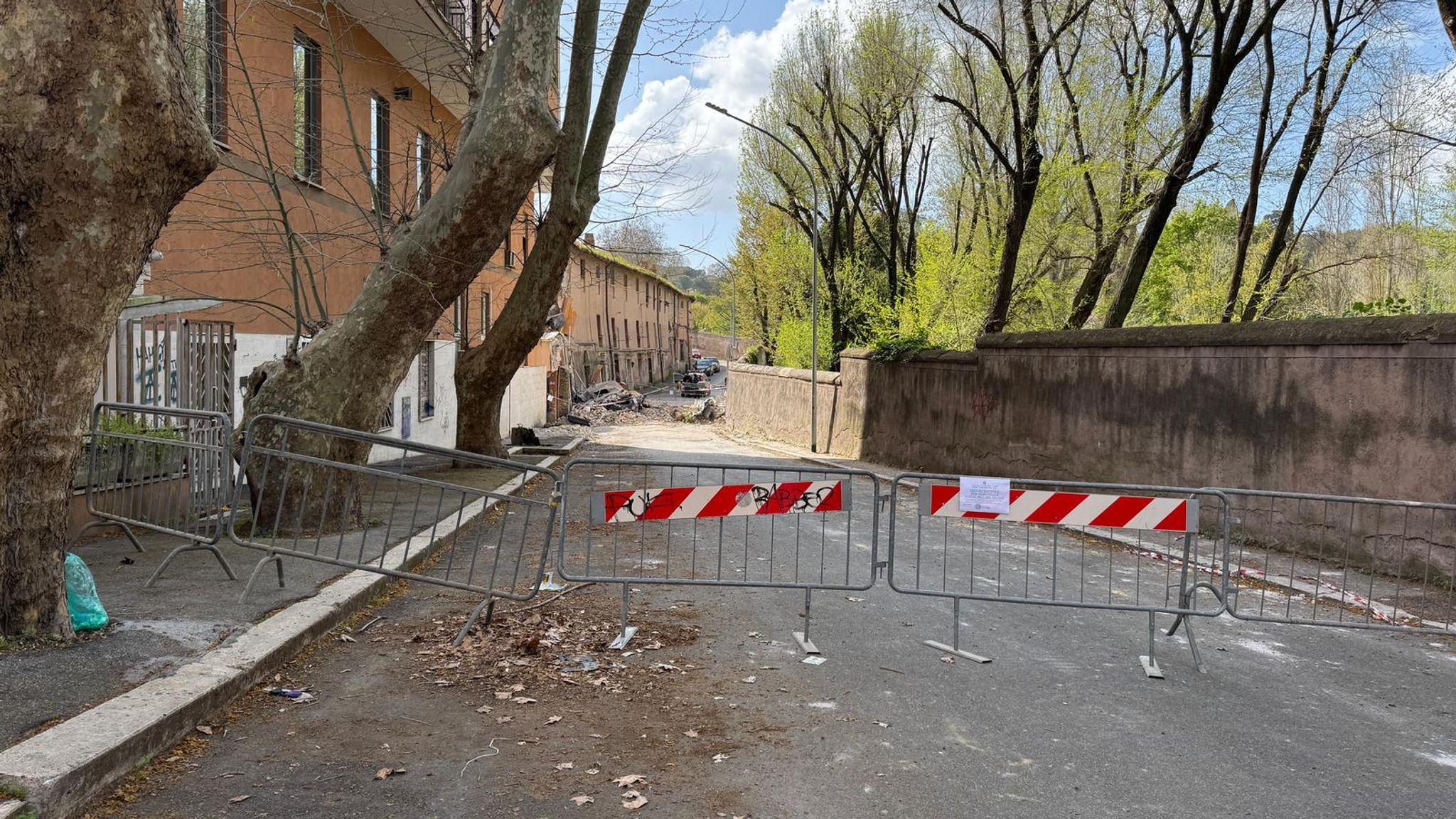 Grant Paterson: British tourist dies in hospital after being injured in ...