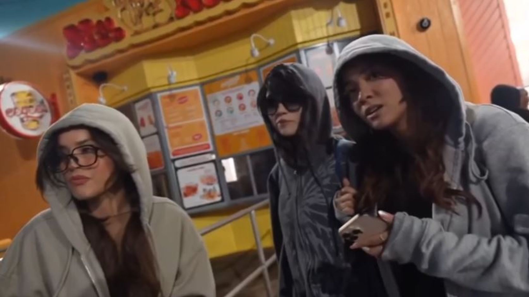 Twitch creators warn other women after 'stalker' threatens to kill them ...