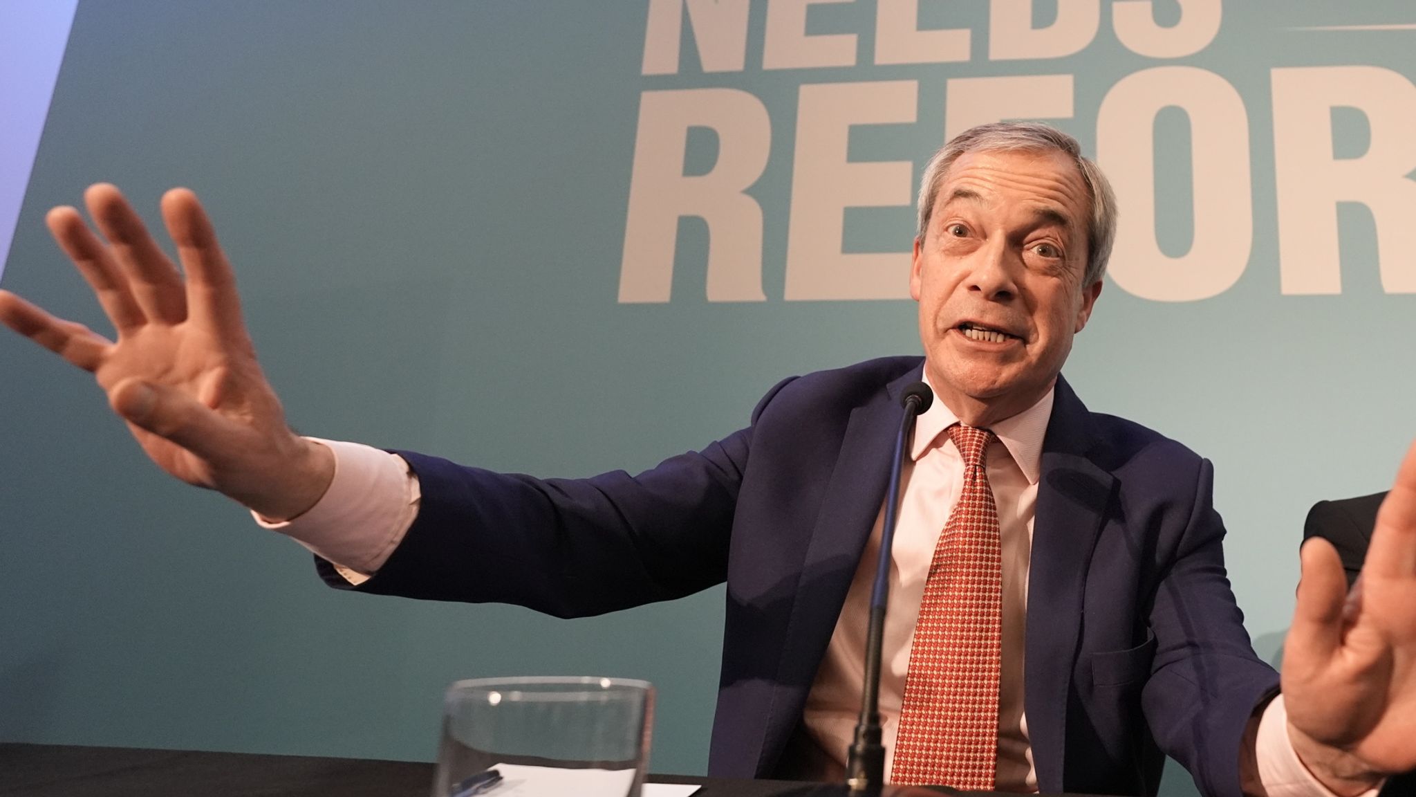 Reform UK MP Rupert Lowe reported to police over alleged threats ...