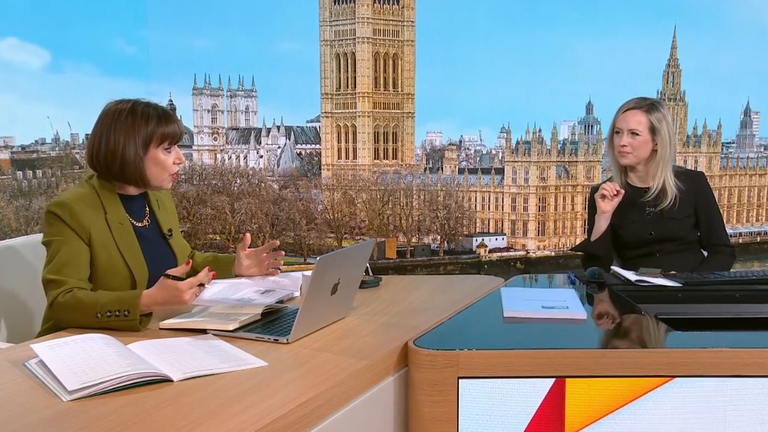 World leaders gather for 'family photo' in London | News UK Video News ...