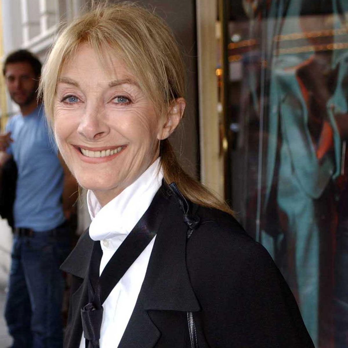 Upstairs, Downstairs actress Jean Marsh dies | Ents & Arts News | Sky News