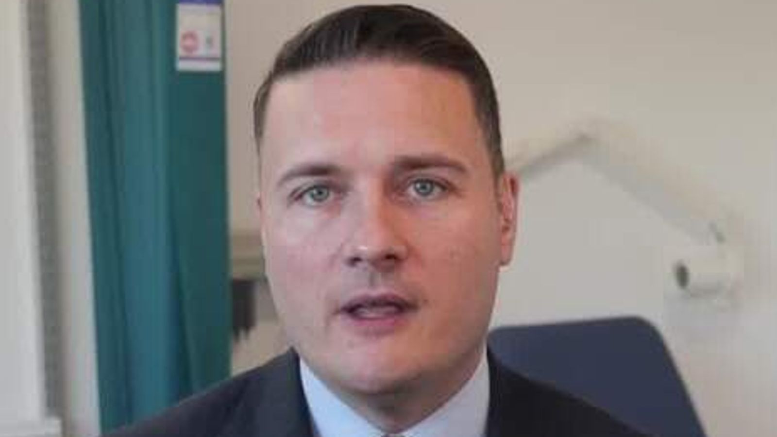Streeting celebrates GP milestone as he warns medicine supply could be ... Streeting celebrates GP milestone as he warns medicine supply could be ...