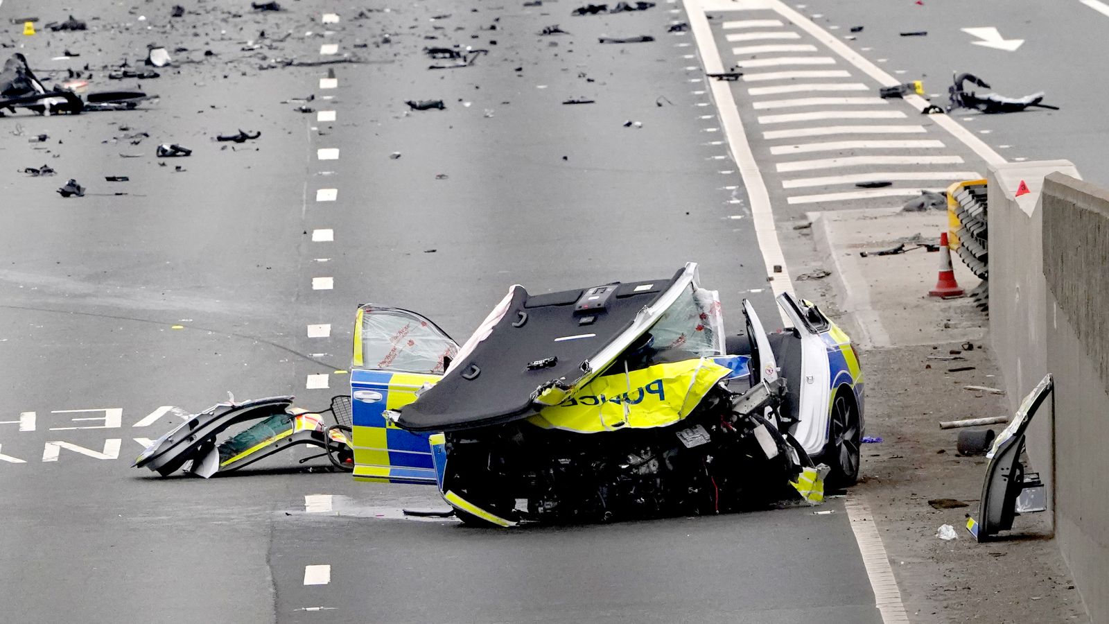 Crash involving five police cars injures seven officers and shuts A1 ...