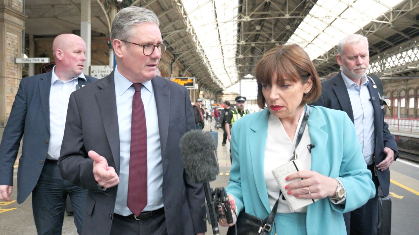 Starmer on Arsenal, losing to Farage and delivering change | News UK ...